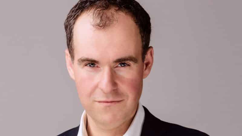 PROFESSIONAL OPERA SINGER - FLORIAN THOMAS